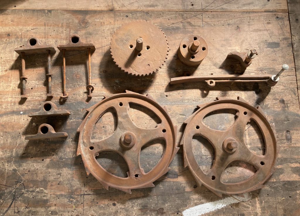 Rio Grande traditional walking loom